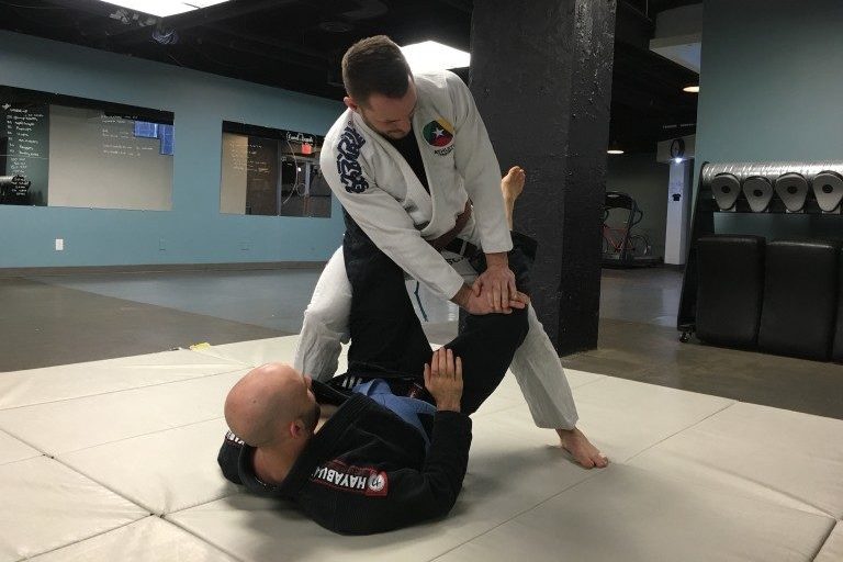 The 90 Essential BJJ Techniques - Infighting