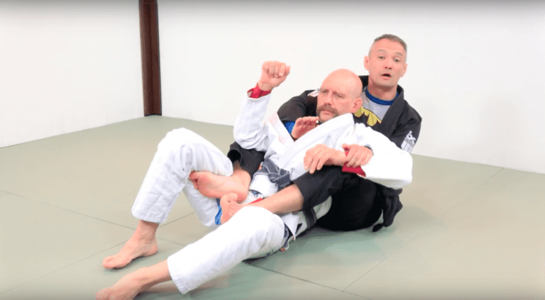 THE ULTIMATE BJJ BEGINNER’S GUIDE - Infighting